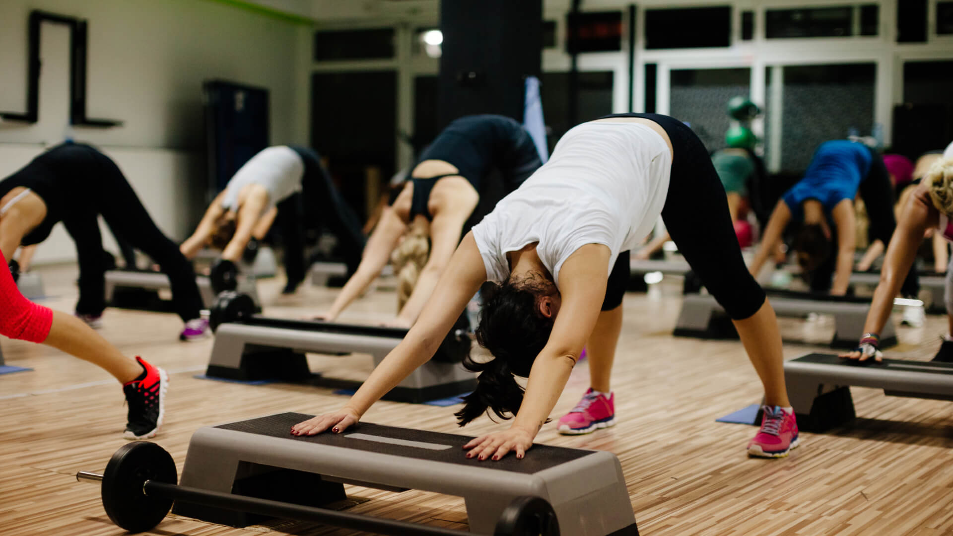 How to Power Pump with SuratFit App: A No-Equipment Workout Guide ...